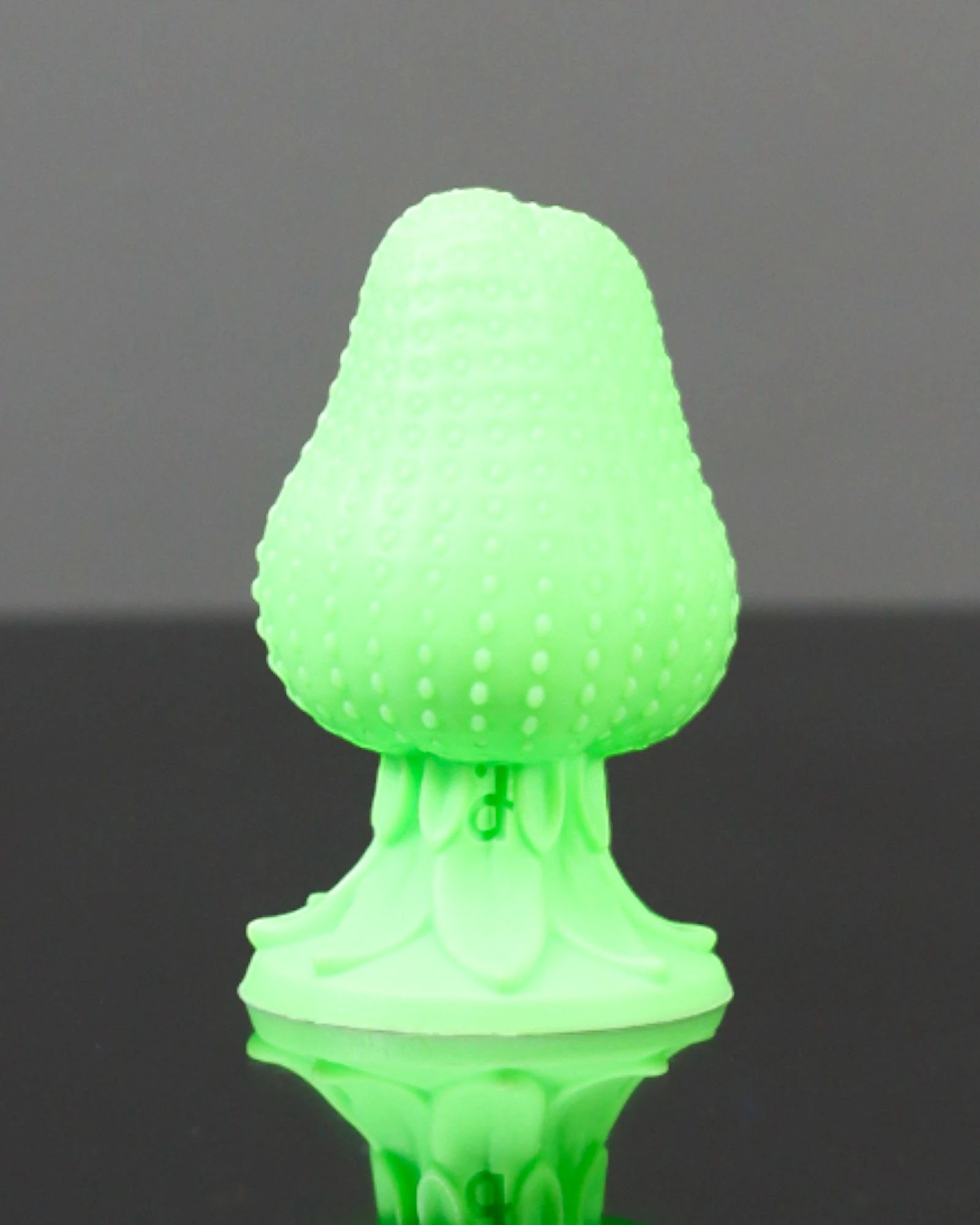 Strawberry Plug, Small, Medium - Strawberry Plug, Small, Medium ...
